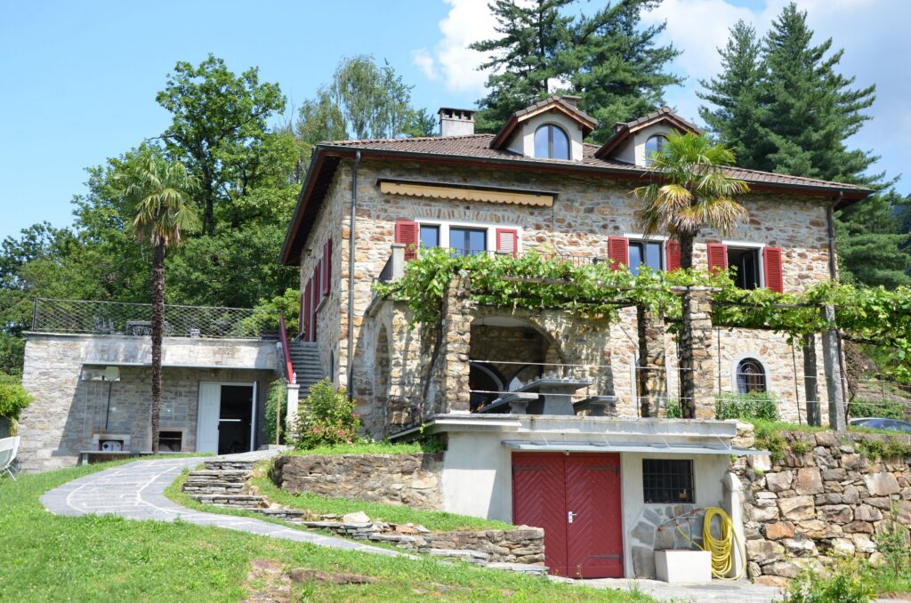 La Rocca, Jürg Hügin